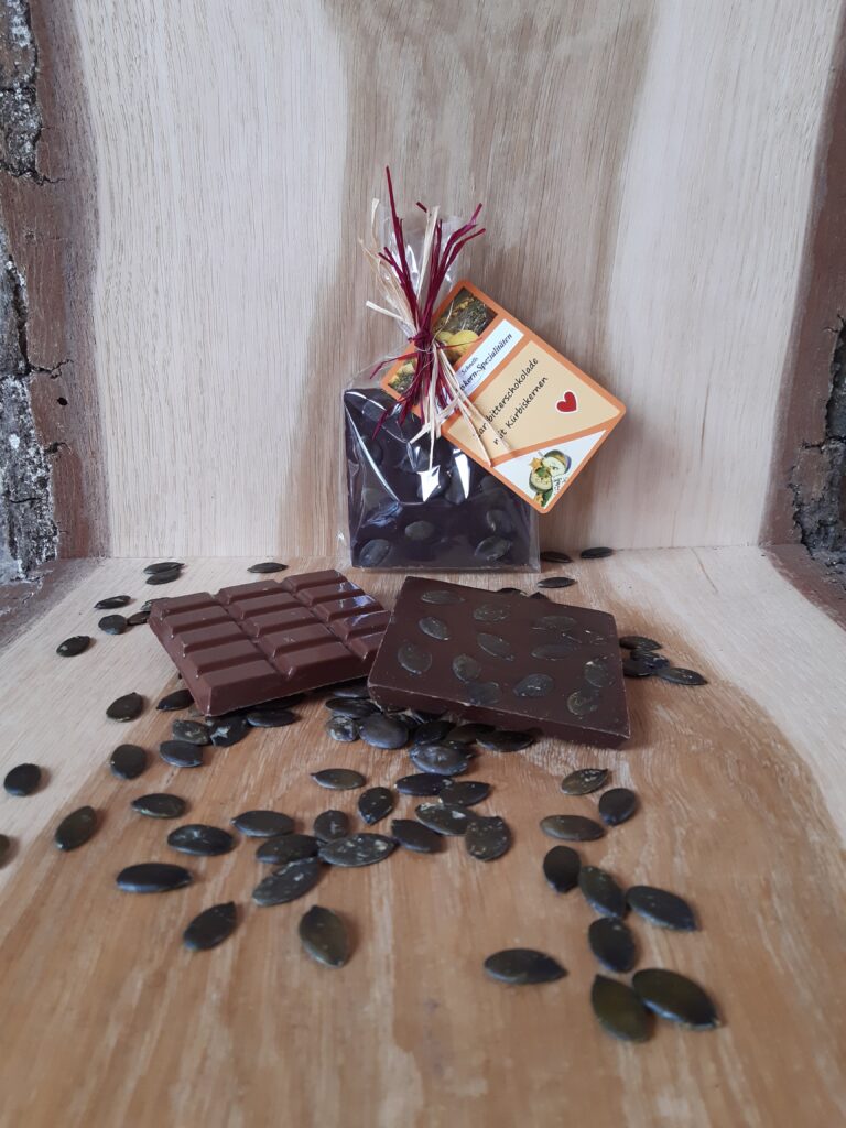 Zartbitterschokolade mit Kürbiskernen, 45g - einfach purer Genuss